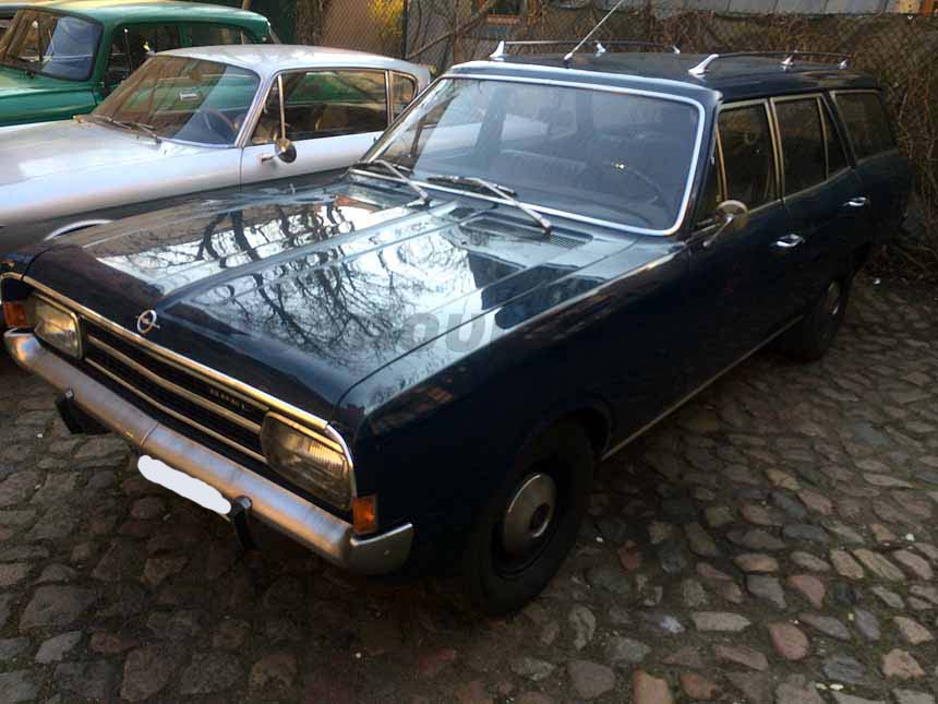 Opel Rekord C Caravan - Moviecars