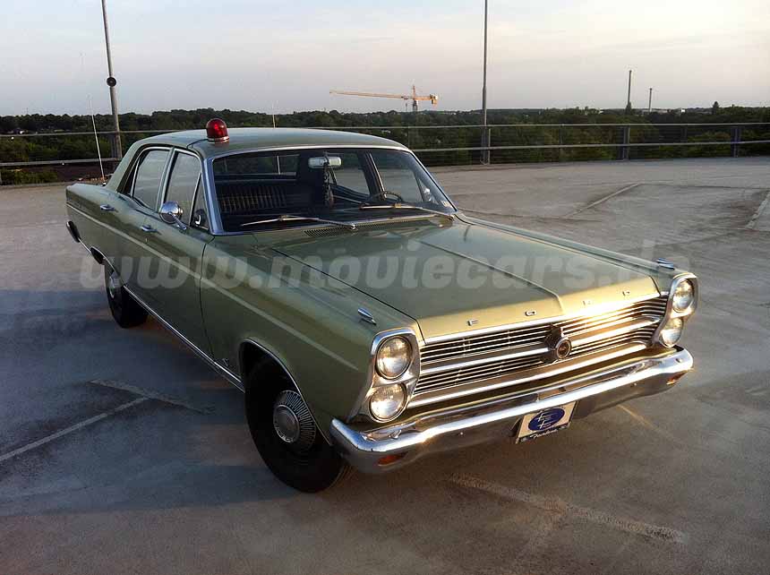 Ford Fairlane 500 XL 4-dr sedan - Moviecars